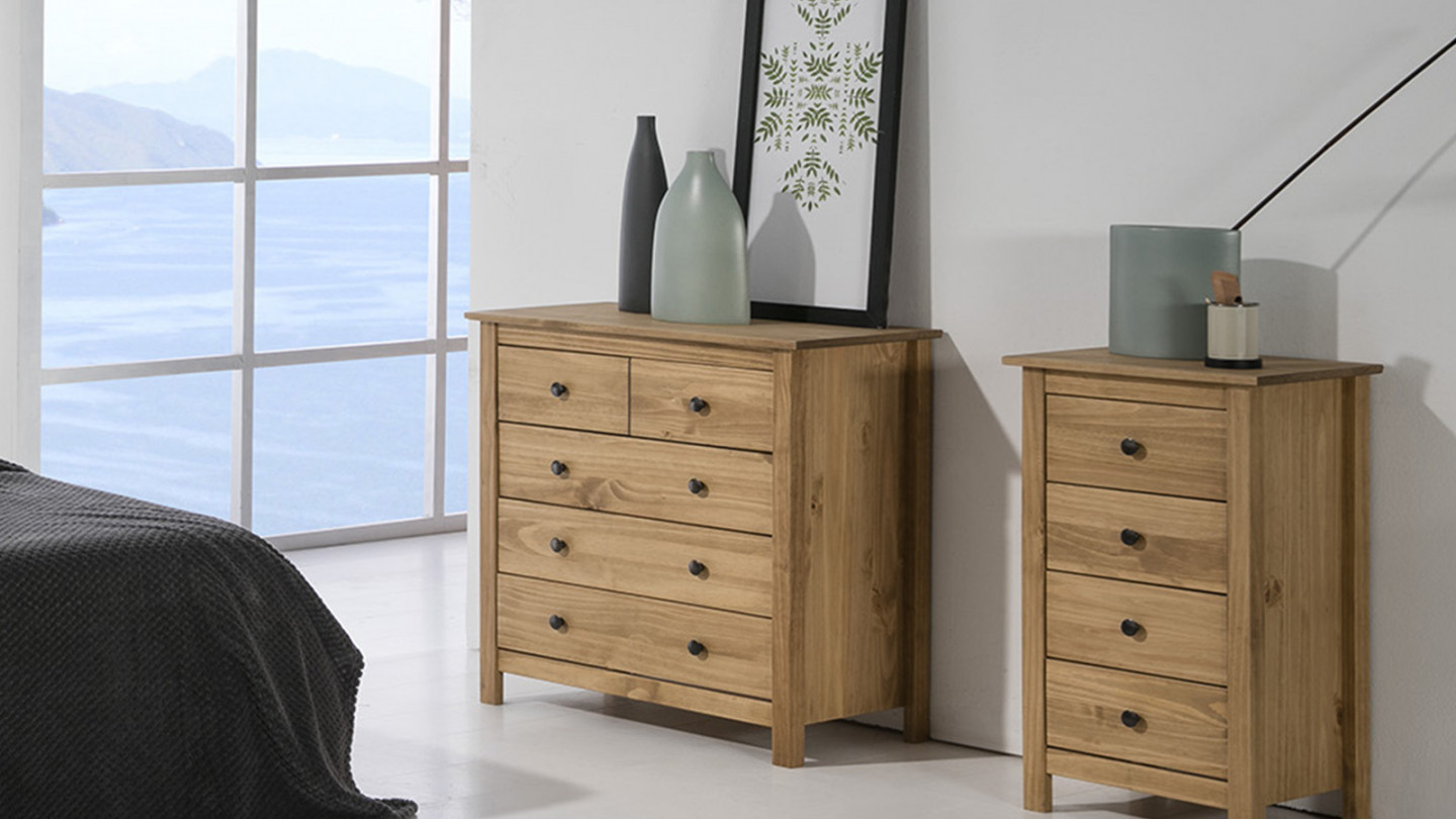 Commode 5 tiroirs en pin massif couleur bois naturel 79 cm - Elton ...